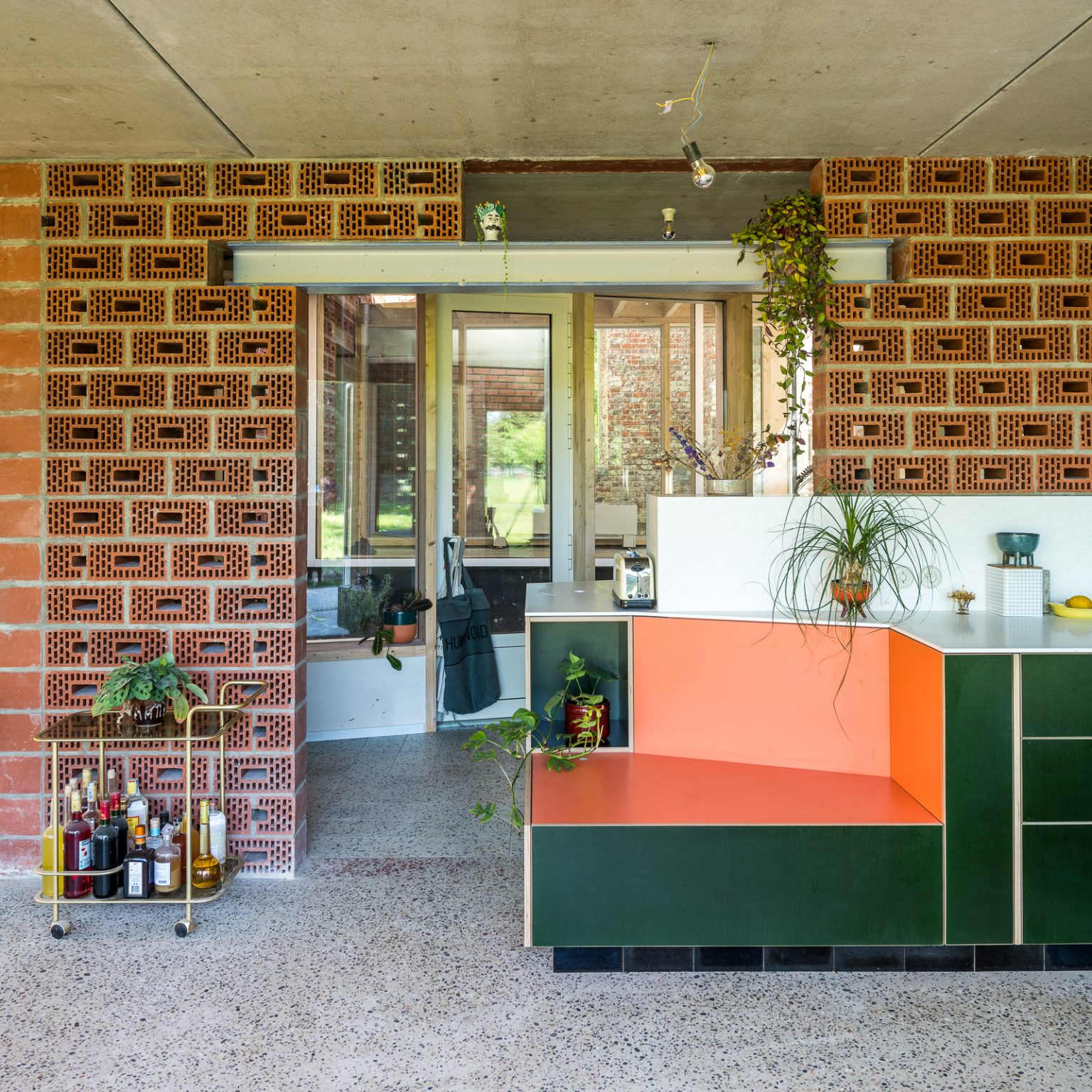 DIKKELINDE - studiohaan.be